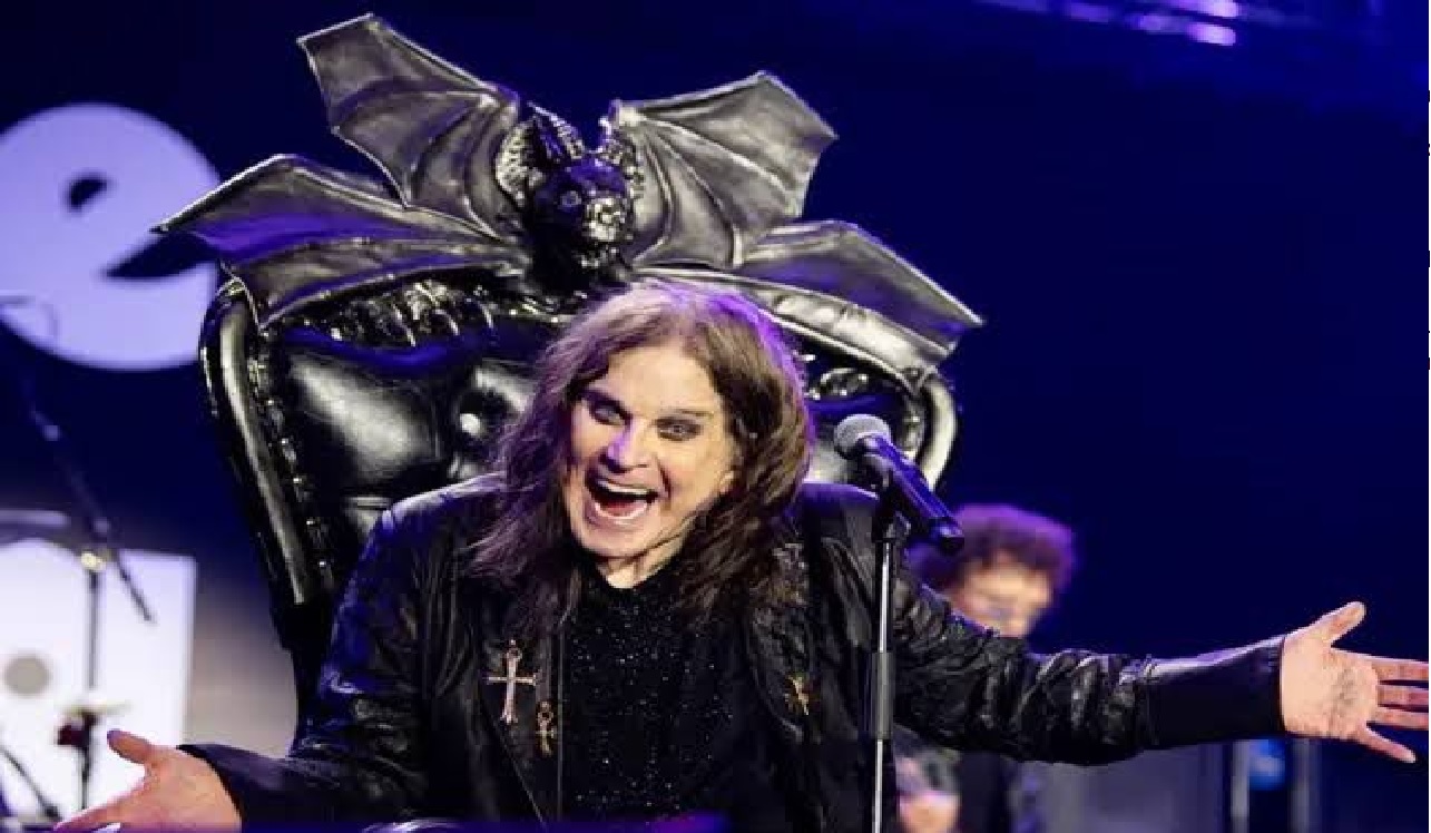 CINE ROXY PRESTA TRIBUTO A OZZY OSBOURNE NESTE DOMINGO